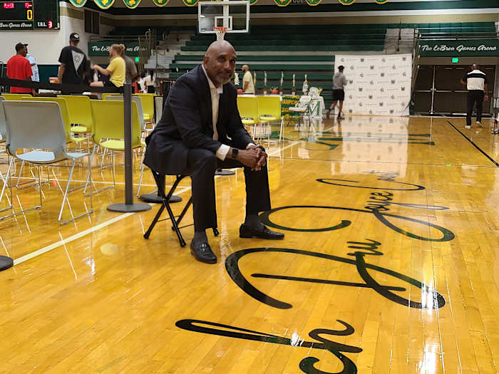 St. Vincent-St. Mary honors Dru Joyce, the basketball coach and the man ...